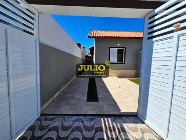 Casa à venda em Itanhaém, Campos Elíseos, com 2 quartos, com 71 m²