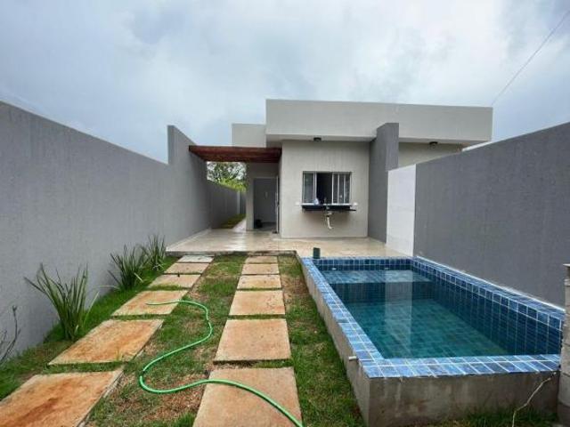 Casa a venda em Itanhaem Sabaúna com piscina e churrasqueira