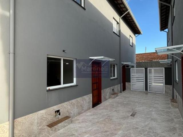 Casa à venda em Itanhaém SP, Campos Eliseos: 2 quartos, 1 suíte, 2 banheiros, 80m² de área!