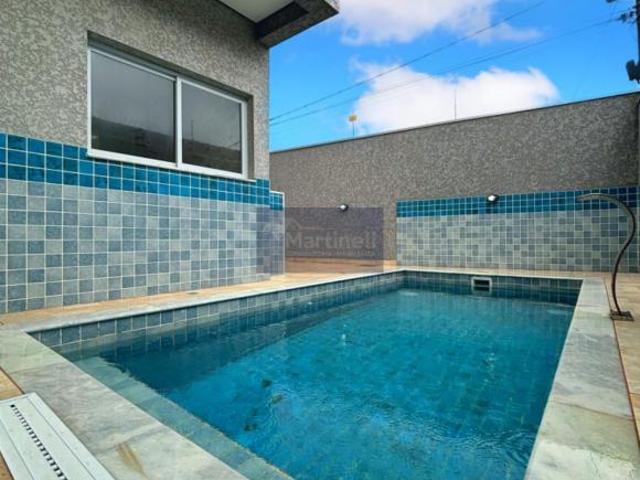 Casa à venda em Itanhaém SP, Cibratel II: 3 quartos, 1 suíte, 3 banheiros, 126m² de área!