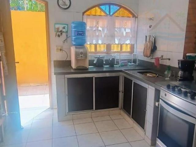 Casa à venda em Itanhaém SP, bairro Cibratel 2: 2 quartos, 1 suíte, 1 sala, 1 banheiro, 2 vagas, 125