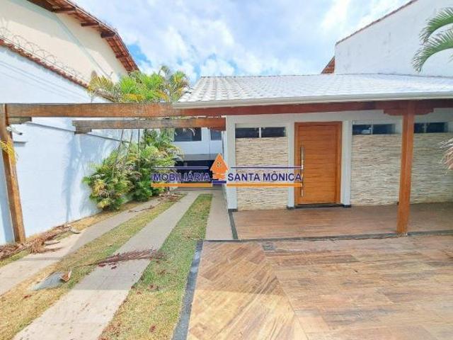Casa à venda em Itapoã
