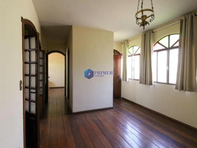Casa à venda em Itapoã