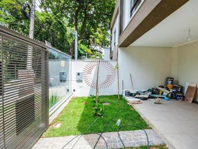 Casa à venda em Itapoã