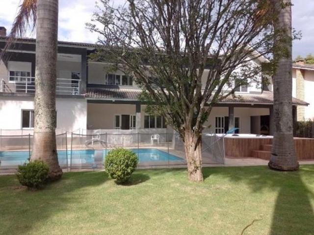 Casa à venda em Itapema