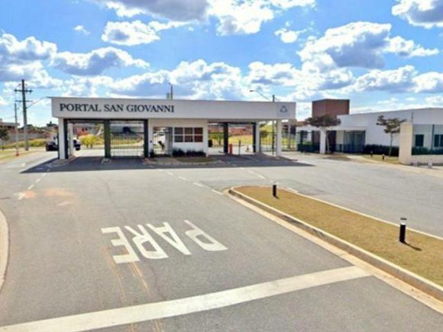 Casa à venda em Itatiba no Residencial Fazenda Santa Rosa Fase 1 na Avenida Carmelo Scarparo