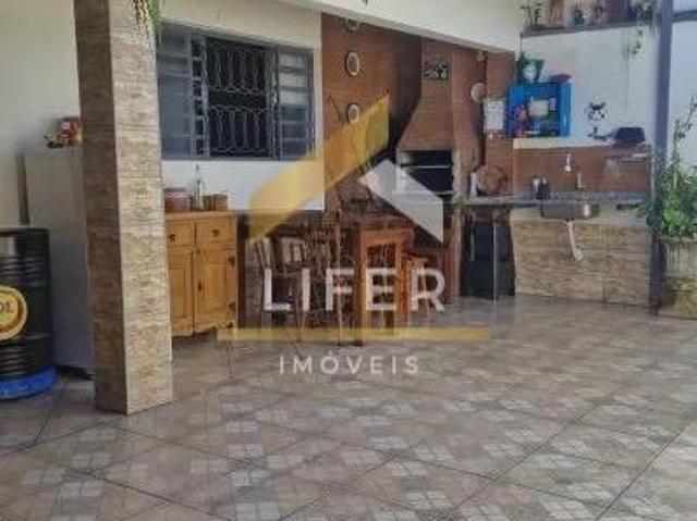Casa à Venda em João Aranha Paulínia com 3 Quartos e Espaço Gourmet