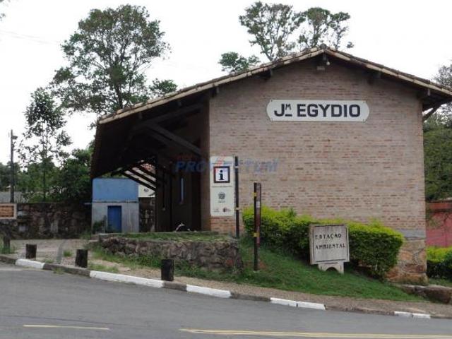 Casa à venda em Joaquim Egidio!