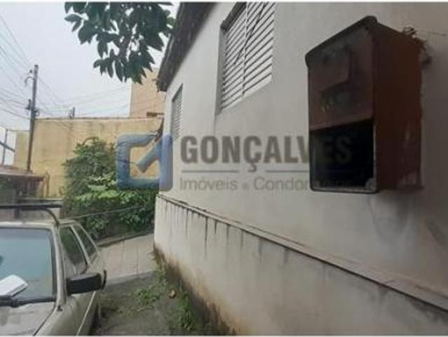 Casa à Venda em Jordanópolis, SBC – 1 Quarto, 2 Vagas, 400 m² de Terreno