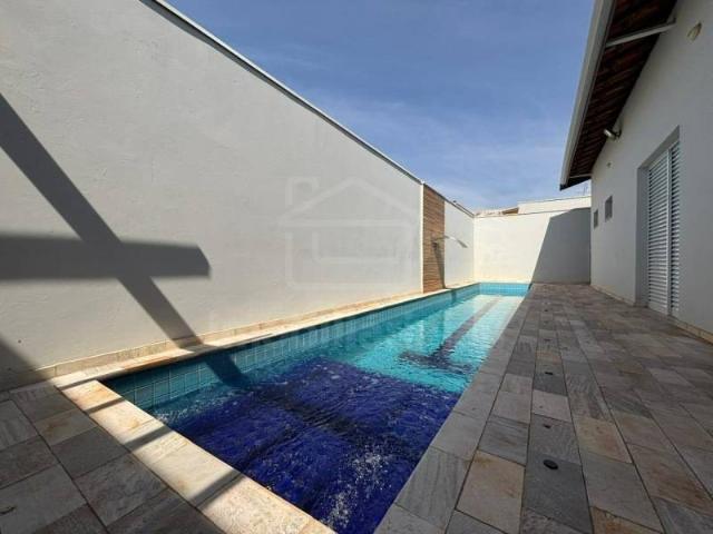 Casa a venda em Jaú/SP Condomínio Flamboyant