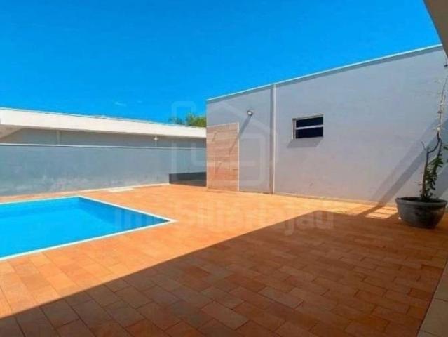 Casa a venda em Jaú/SP Condomínio Flamboyant