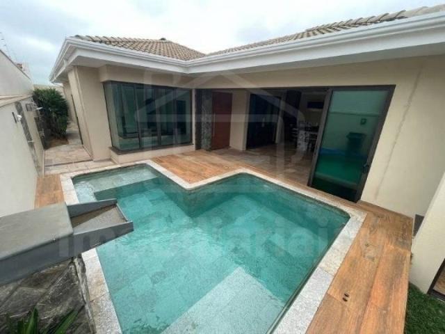 Casa a venda em Jaú/SP Condomínio Flamboyant