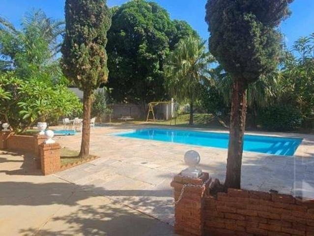 Casa a venda em Jaú/SP Condomínio Itaúna