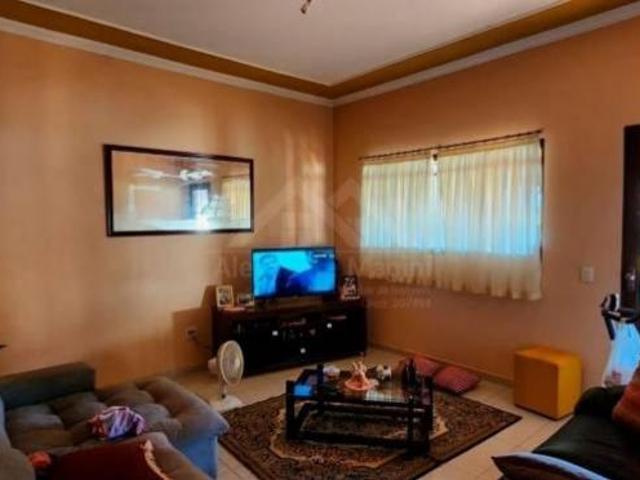Casa a venda em Jaú/SP Chácara Anhumas