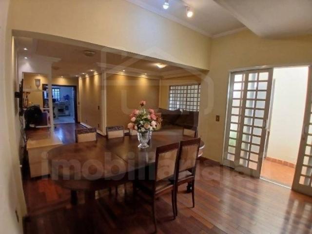 Casa a venda em Jaú/SP Jardim Maria Luiza II