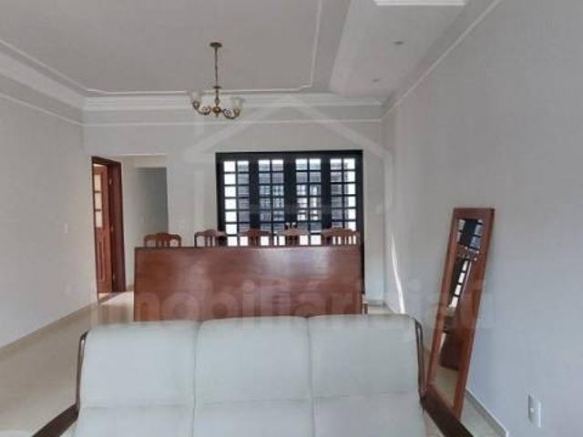Casa a venda em Jaú/SP Jardim Alvorada I
