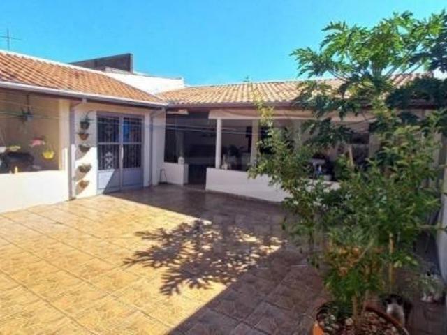 Casa a venda em Jaú/SP Jardim Sanzovo