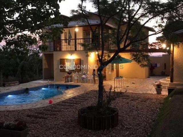 Casa à venda em Jaboticatubas