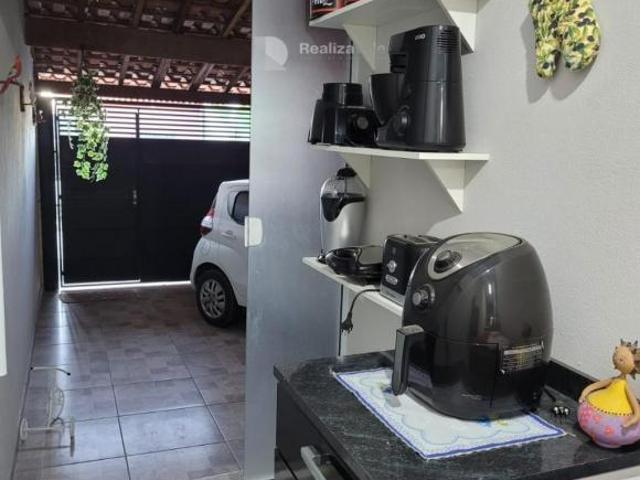 Casa à venda em Jacareí, Parque Imperial, com 2 quartos, com 135 m²