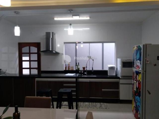 Casa à venda em Jacareí, Residencial Parque dos Sinos, com 3 quartos, com 189 m²