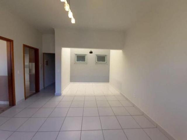 Casa à venda em Jaguariúna, Vargeão, com 3 quartos, com 114.85 m², Condomínio Francisco Bombarda