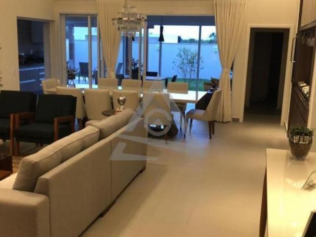 Casa à venda em Jaguariúna, Condomínio Fazenda Duas Marias, com 3 suítes, com 231 m², Tamboré