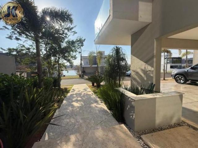 Casa à venda em Jaguariúna, Condomínio Residencial Lago da Barra, com 3 suítes, com 634 m²