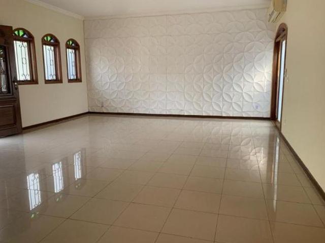 Casa à venda em Jaguariúna, Estância das Flores, com 4 quartos, com 251.5 m²