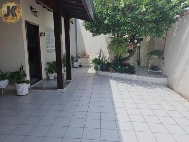 Casa à venda em Jaguariúna, Jardim Mauá, com 3 quartos, com 138.27 m²