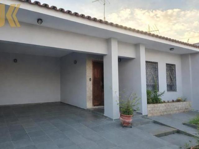 Casa à venda em Jaguariúna, Jardim Planalto, com 2 quartos, com 204.2 m²