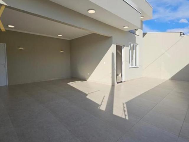 Casa à venda em Jaguariúna, Nova Jaguariúna III, com 3 quartos, com 127 m²
