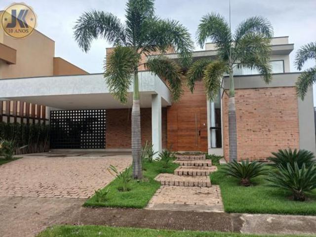 Casa à venda em Jaguariúna, Residencial Campo Camanducaia, com 4 quartos, com 255 m²