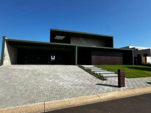 Casa à venda em Jaguariúna, Residencial Haras Patente, com 4 suítes, com 440 m²