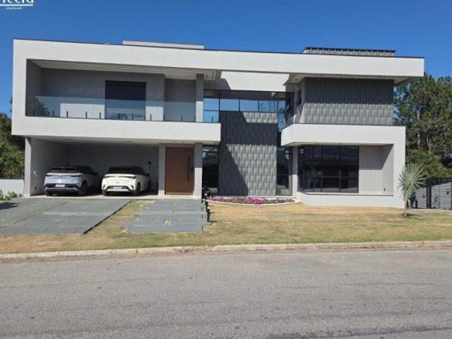 Casa à venda em Jambeiro