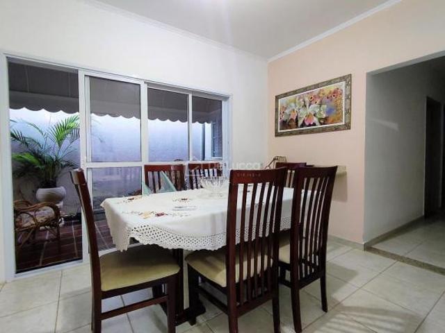 casa à venda em Jardim Nova Europa