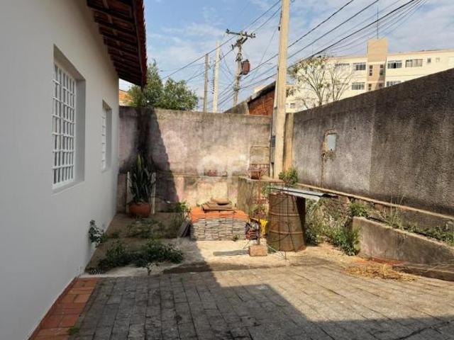 casa à venda em Jardim Aurélia