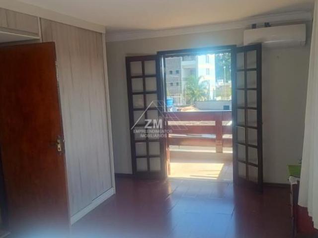 casa à venda em Jardim Amanda I