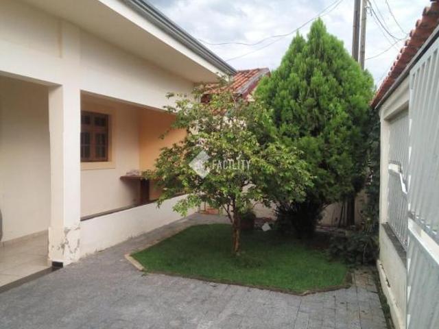 casa à venda em Jardim Amanda II