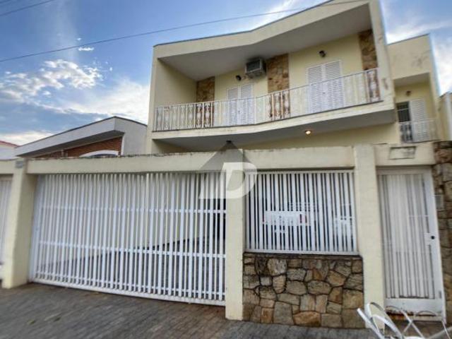 casa à venda em Jardim Baronesa