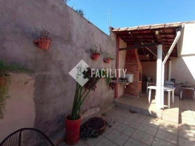 casa à venda em Jardim Baronesa