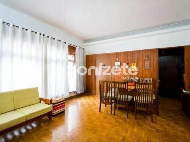Casa à venda em Jardim Bela Vista Santo André – 177m² de área construída, 114m² de terreno e 3 vag