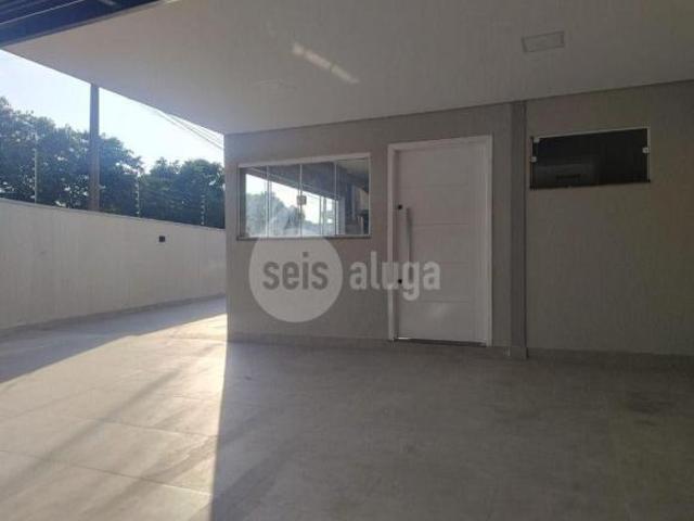 Casa à Venda em Jardim Boer I 266m², 3 Dorms, R$ 565 mil