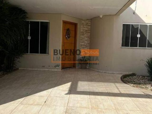 Casa à venda em Jardim Boer II, Americana SP | 2 quartos, suíte, quintal e espaço gourmet