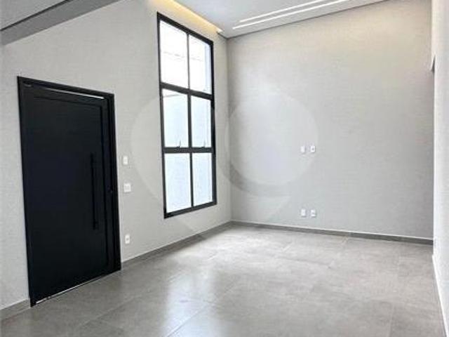 Casa à venda em Jardim Bom Sucesso