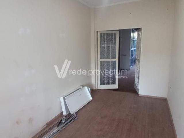 casa à venda em Jardim Chapadão