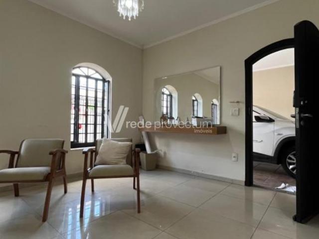 casa à venda em Jardim Chapadão