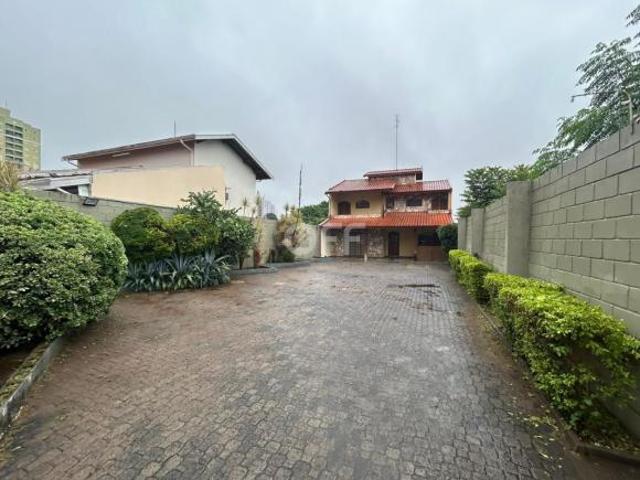 casa à venda em Jardim Chapadão