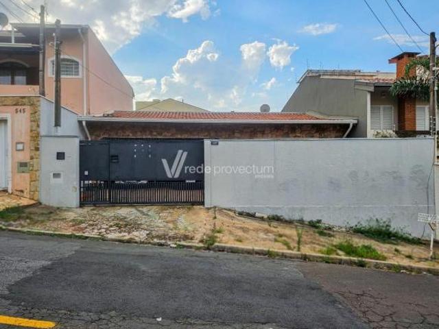 casa à venda em Jardim Chapadão