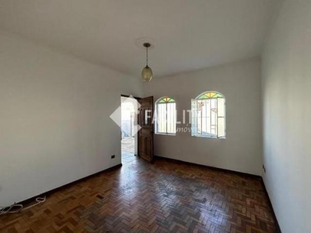 casa à venda em Jardim Chapadão