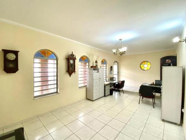 casa à venda em Jardim Chapadão